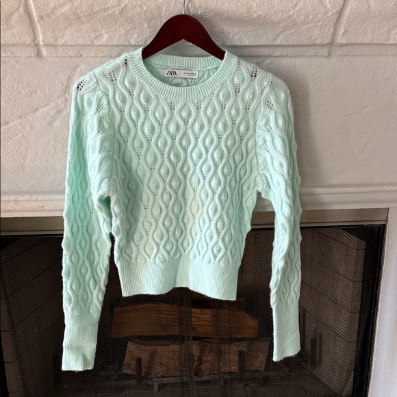 Zara | Sweaters | Zara Mint Green Textured Knit Sweater | Poshmark